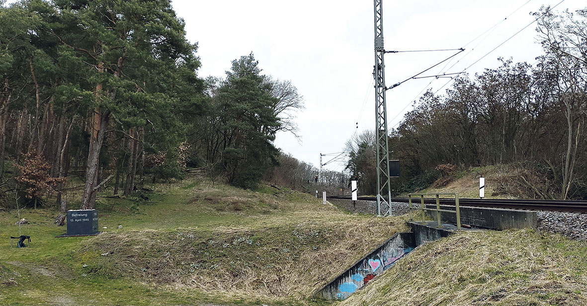 Der gestrandete KZ-Zug aus Bergen-Belsen | KOMPAKT MEDIA